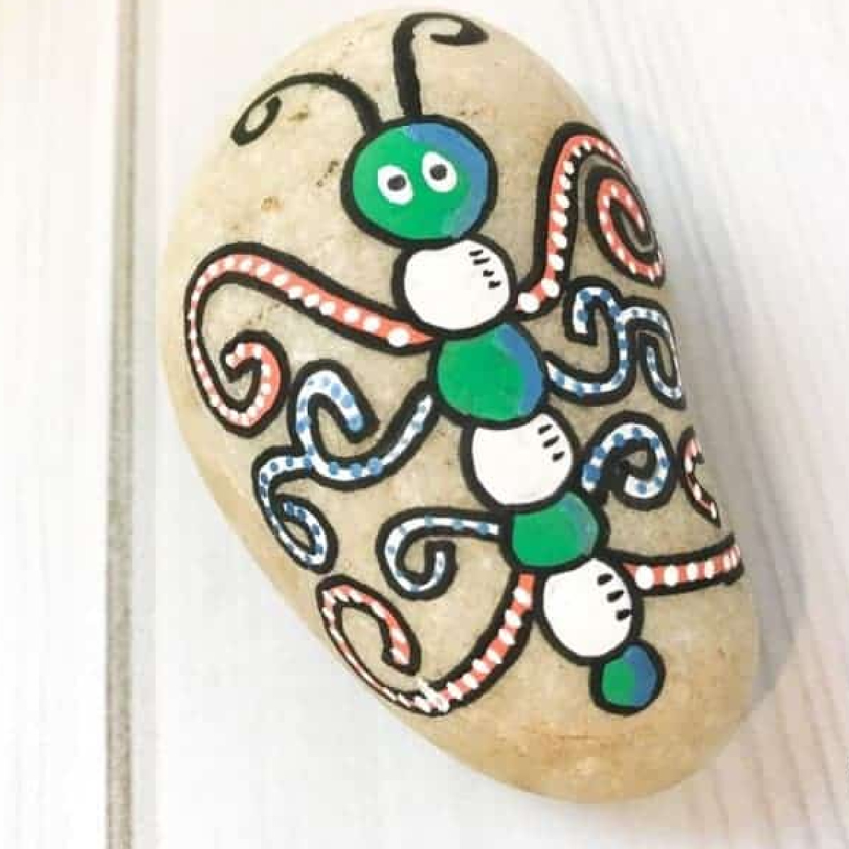 Easy Butterfly Rock Painting Craft | The Inspiration Edit