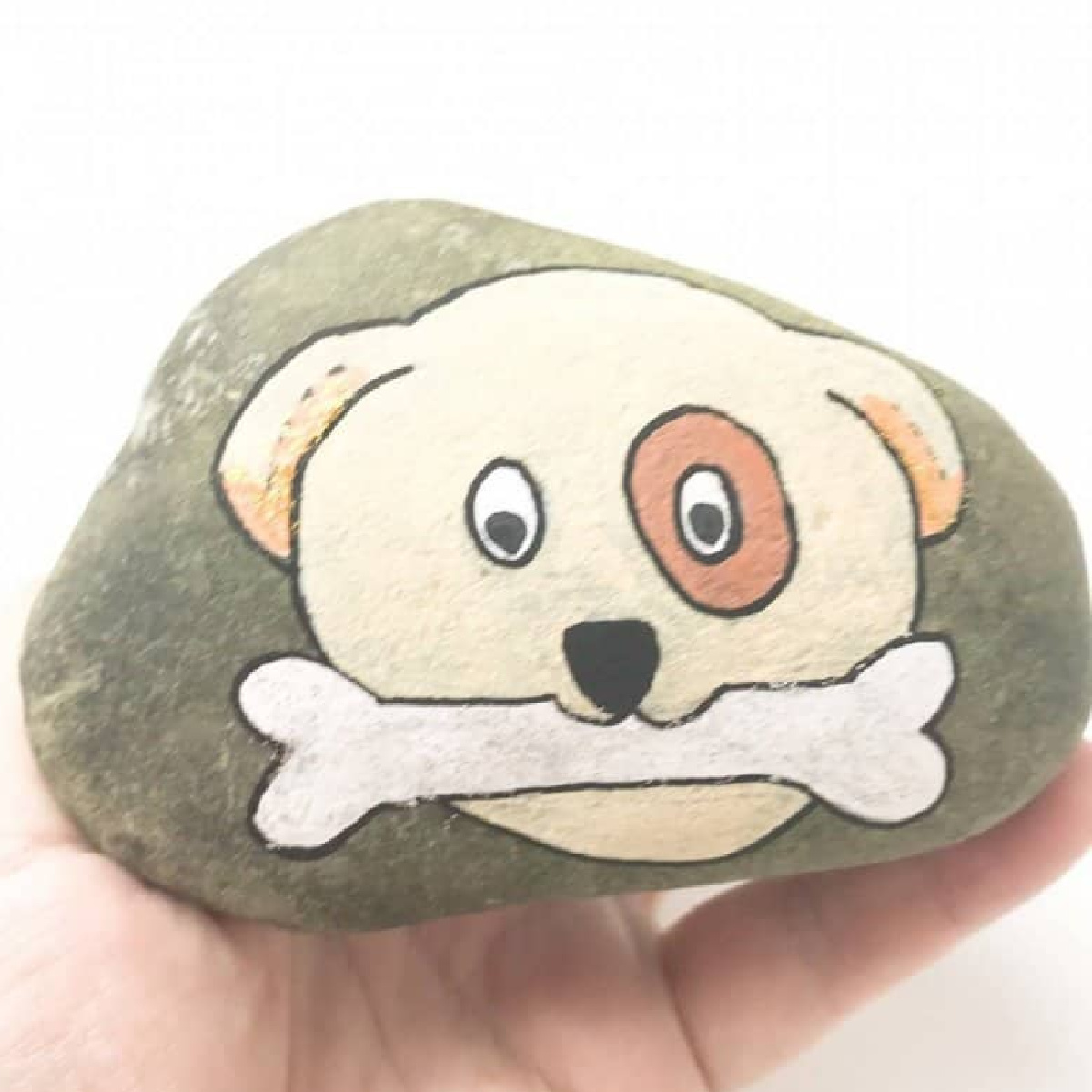 How to Paint a Dog on a Painted Rock | The Inspiration Edit