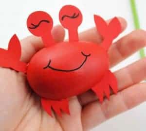 Paper Weave Crab Craft For Preschoolers · The Inspiration Edit