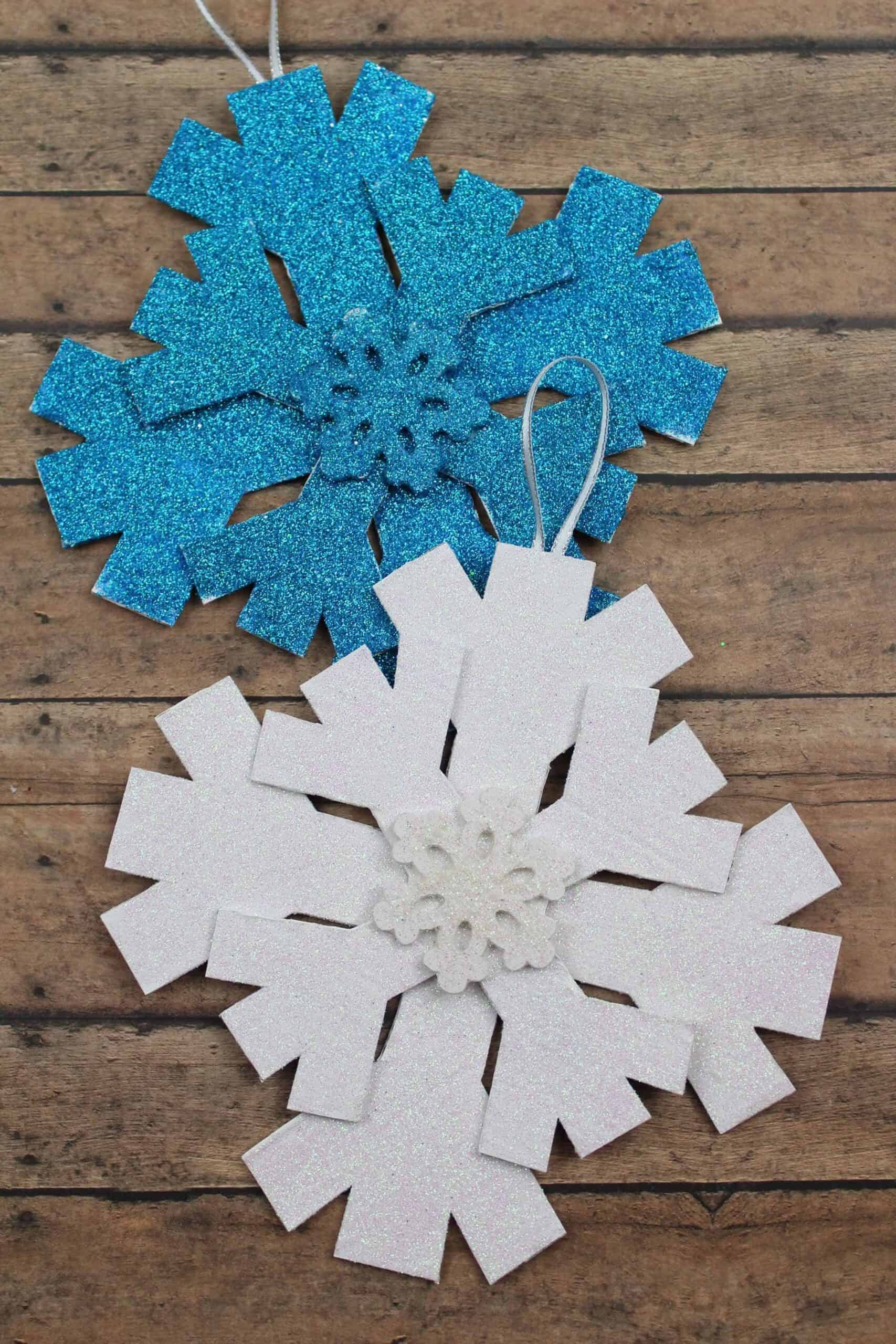 Winter Craft Snowflake Decoration for Kids | The Inspiration Edit