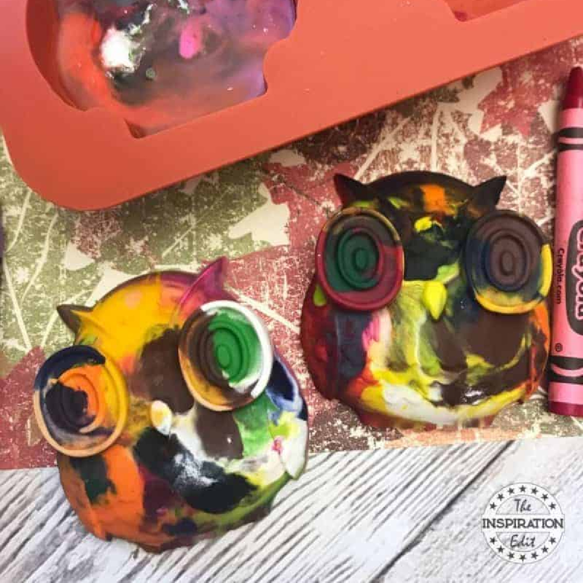 How to Melt Crayons DIY Owl Activity | The Inspiration Edit