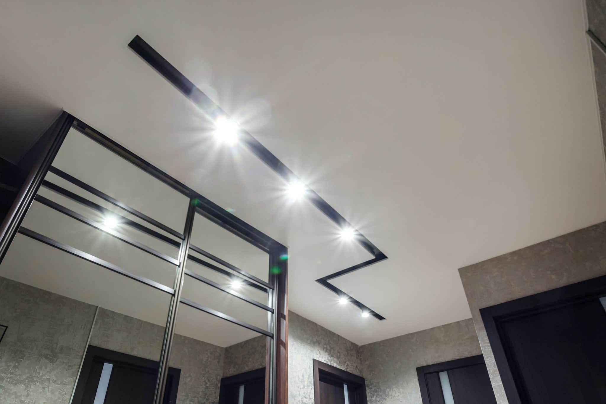 Brighten Up Your Holidays With Professional Trim Lighting | The ...