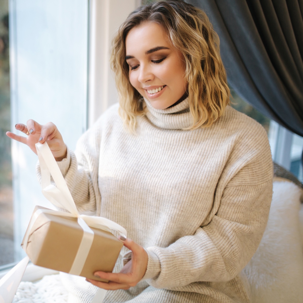 Searching for the Perfect Gift? Here Are Creative Ideas She’ll Love ...