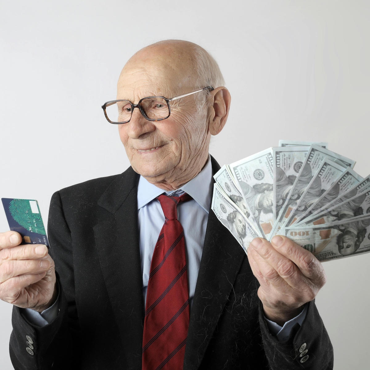Essential Financial Tips for Seniors Looking Toward the Future | The ...