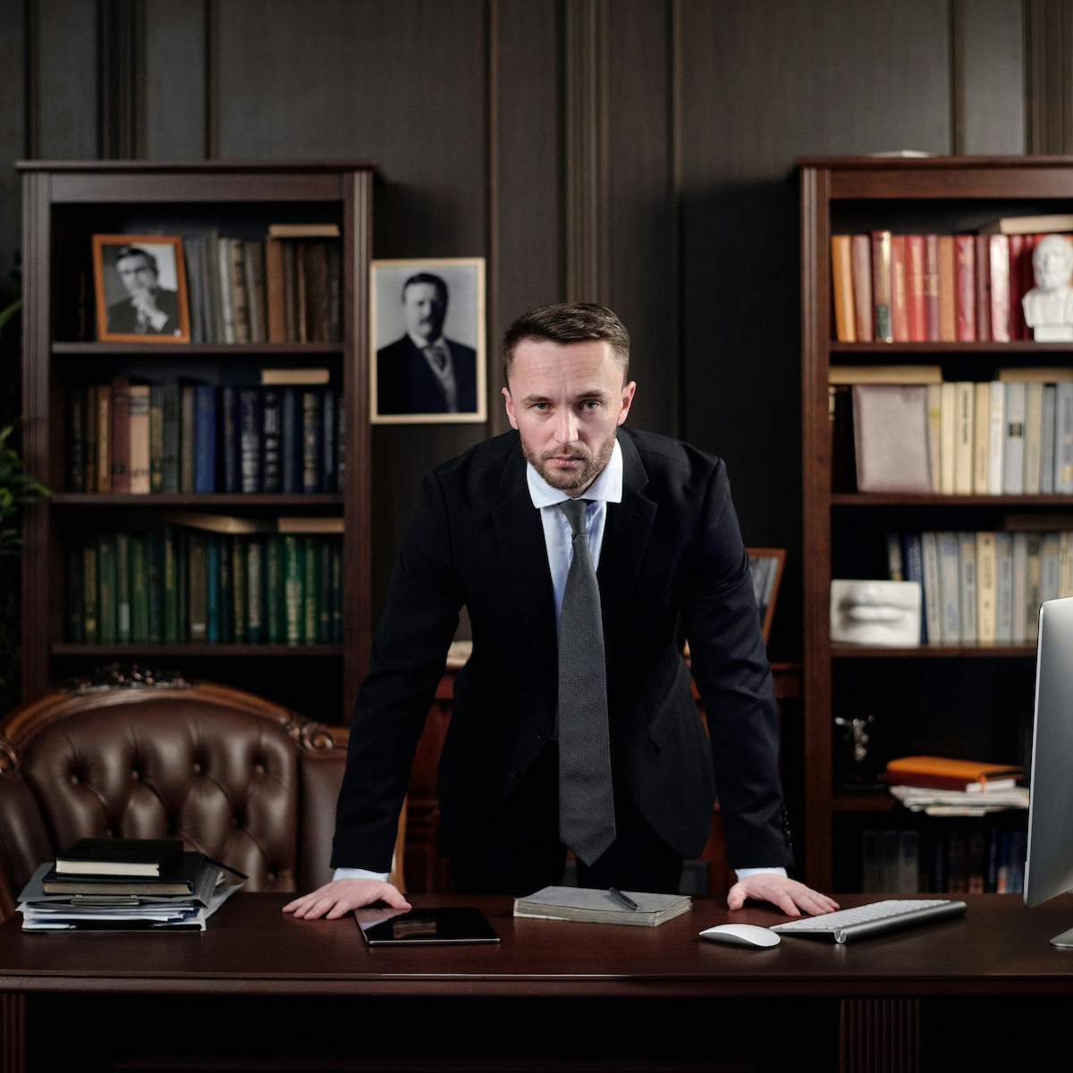 How Does Hiring a No-Win-No-Fee Lawyer Work? | The Inspiration Edit