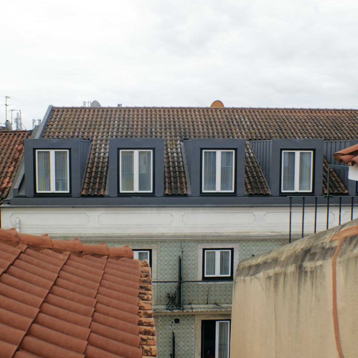 Useful Tips To Prevent Heat And Moisture With Roof Venting | The ...