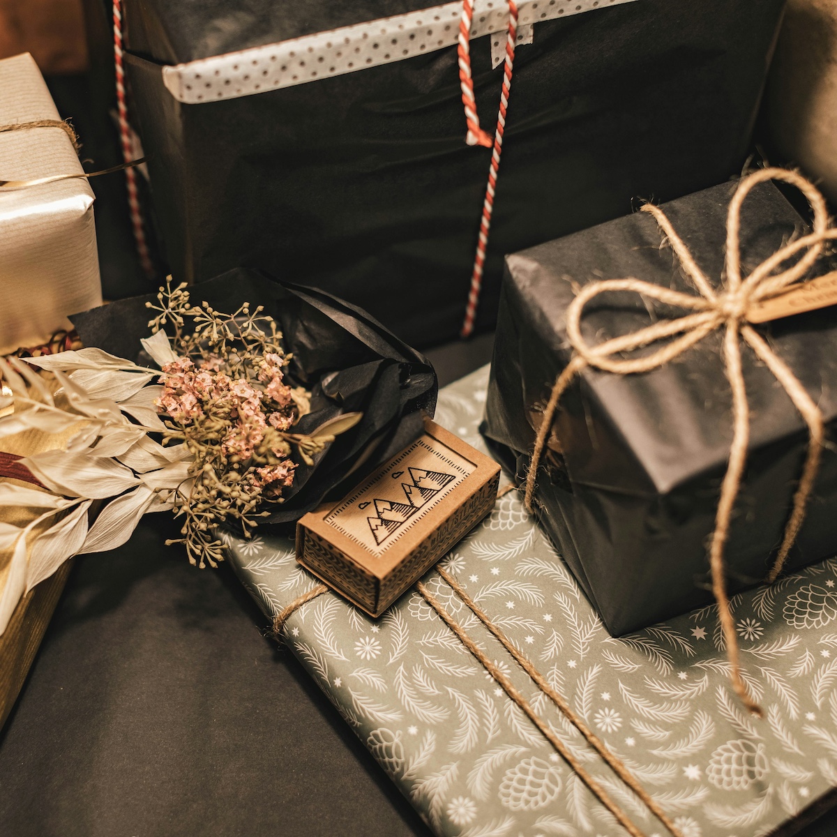 What Makes Corporate Event Gifts Feel Meaningful and Well-Considered ...